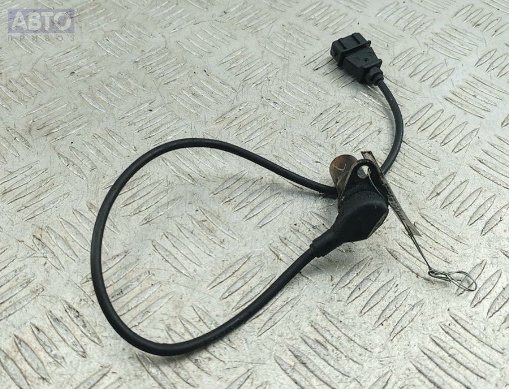 Датчик положения коленвала Volkswagen Passat B5
