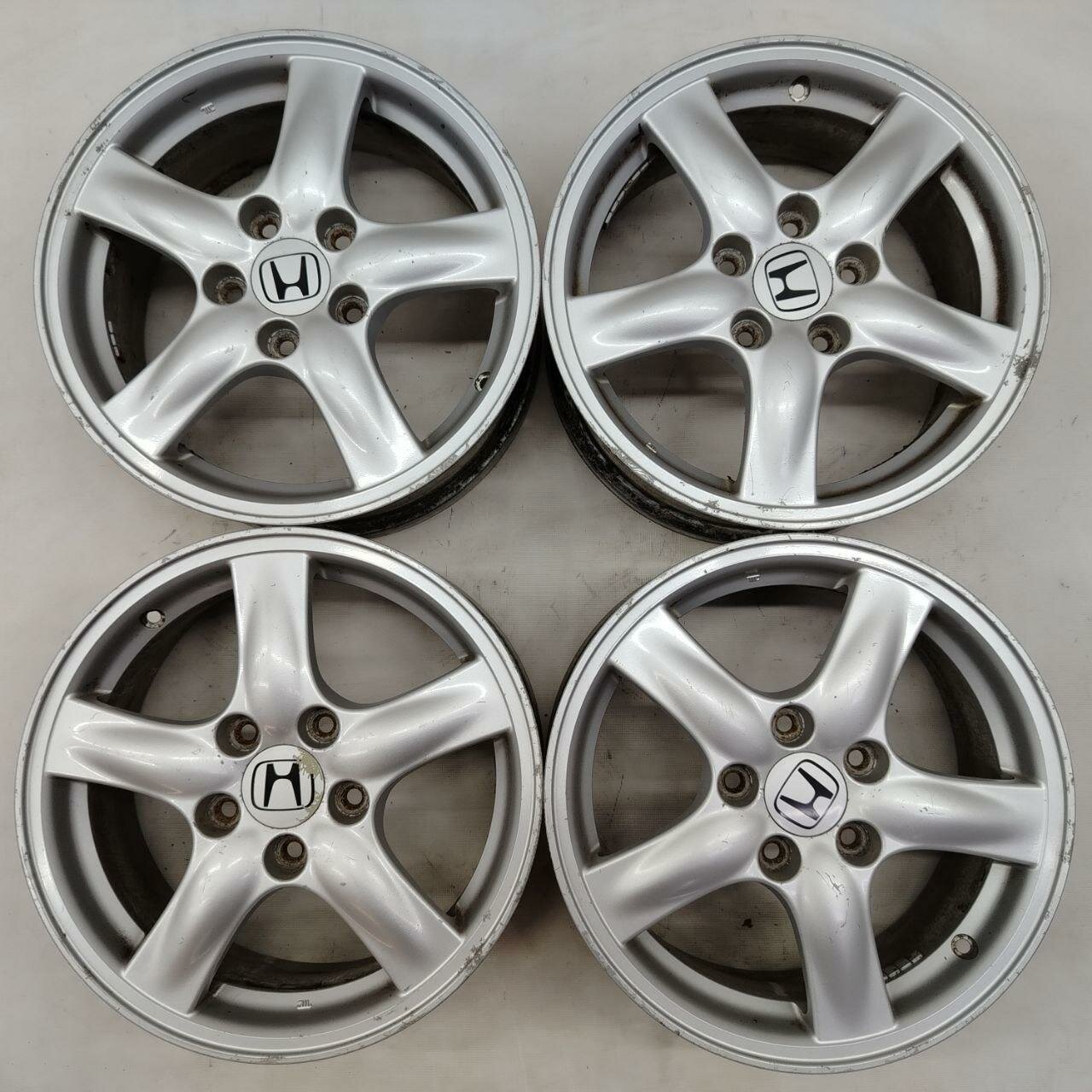 Колесные диски Honda 16x6.5 PCD 5x114.3 D64.1 ET55 (оригинал)
