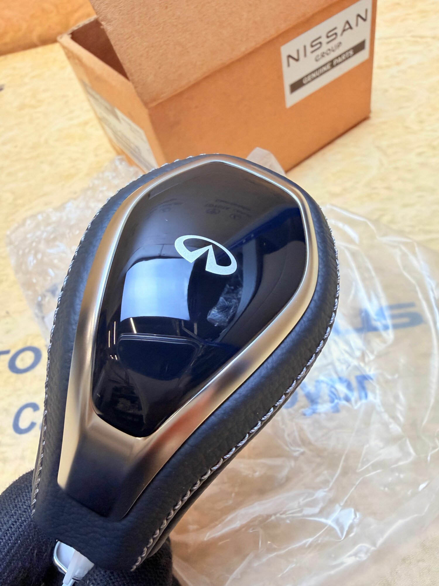 Ручка АКПП Infiniti QX70 FX37 G QX EX оригинал
