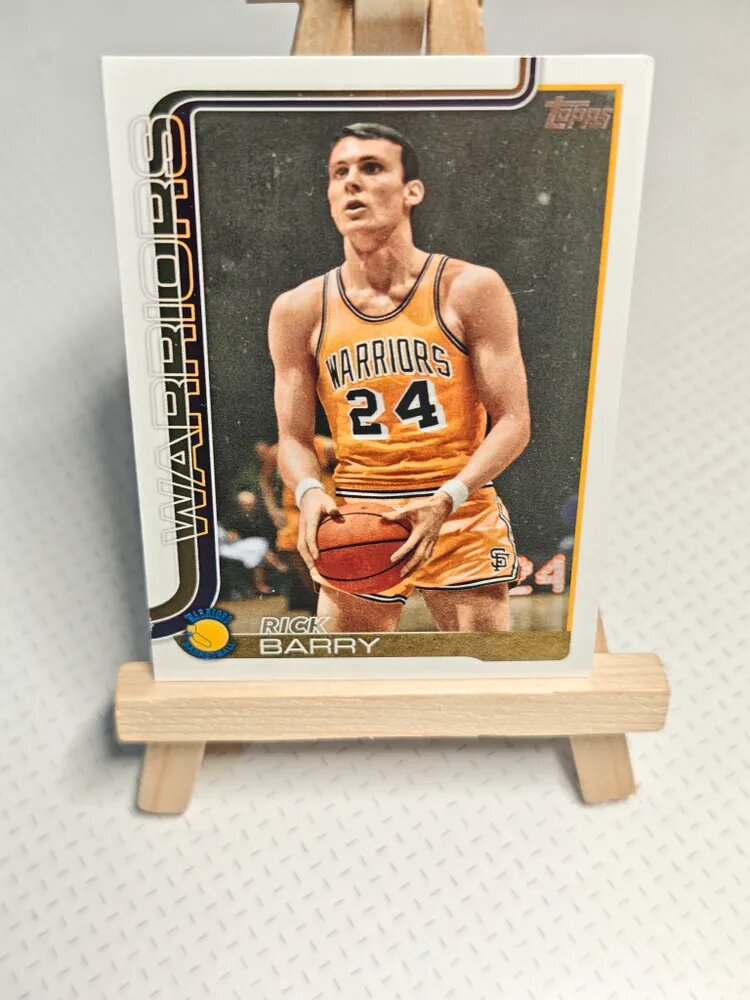 Коллекционные карточки Topps NBA по баскетболу