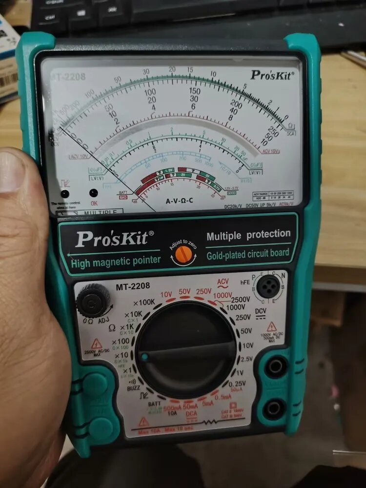Аналоговый мультиметр Pro'sKit MT-2208 — фото 1
