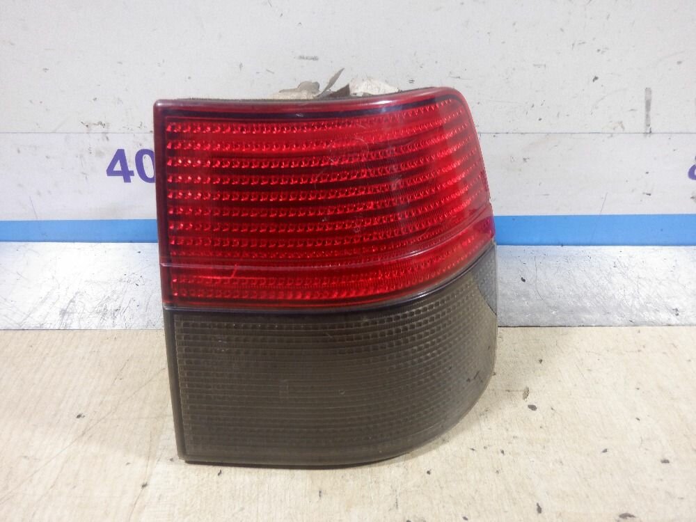 Фонарь задний правый Seat Toledo