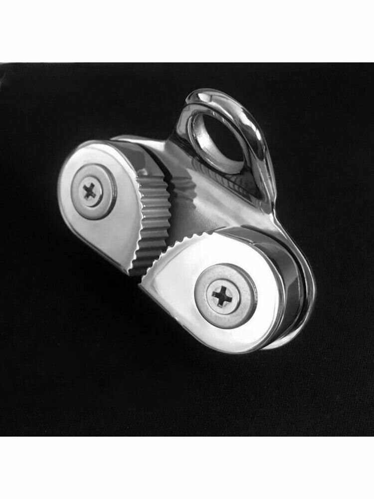 Зажим для каната с шкивом