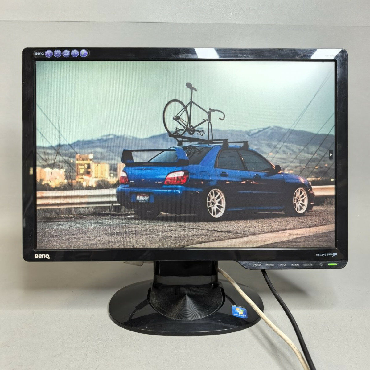 19" Монитор BenQ G920WA, 1440x900, 75 Гц, TN черный