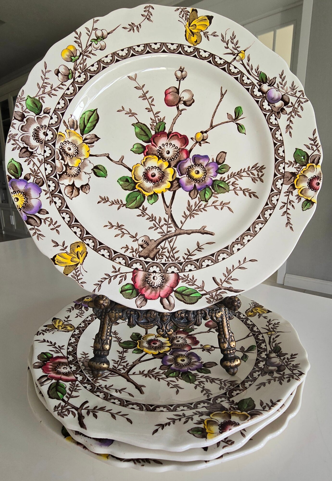 Старинная английская тарелка