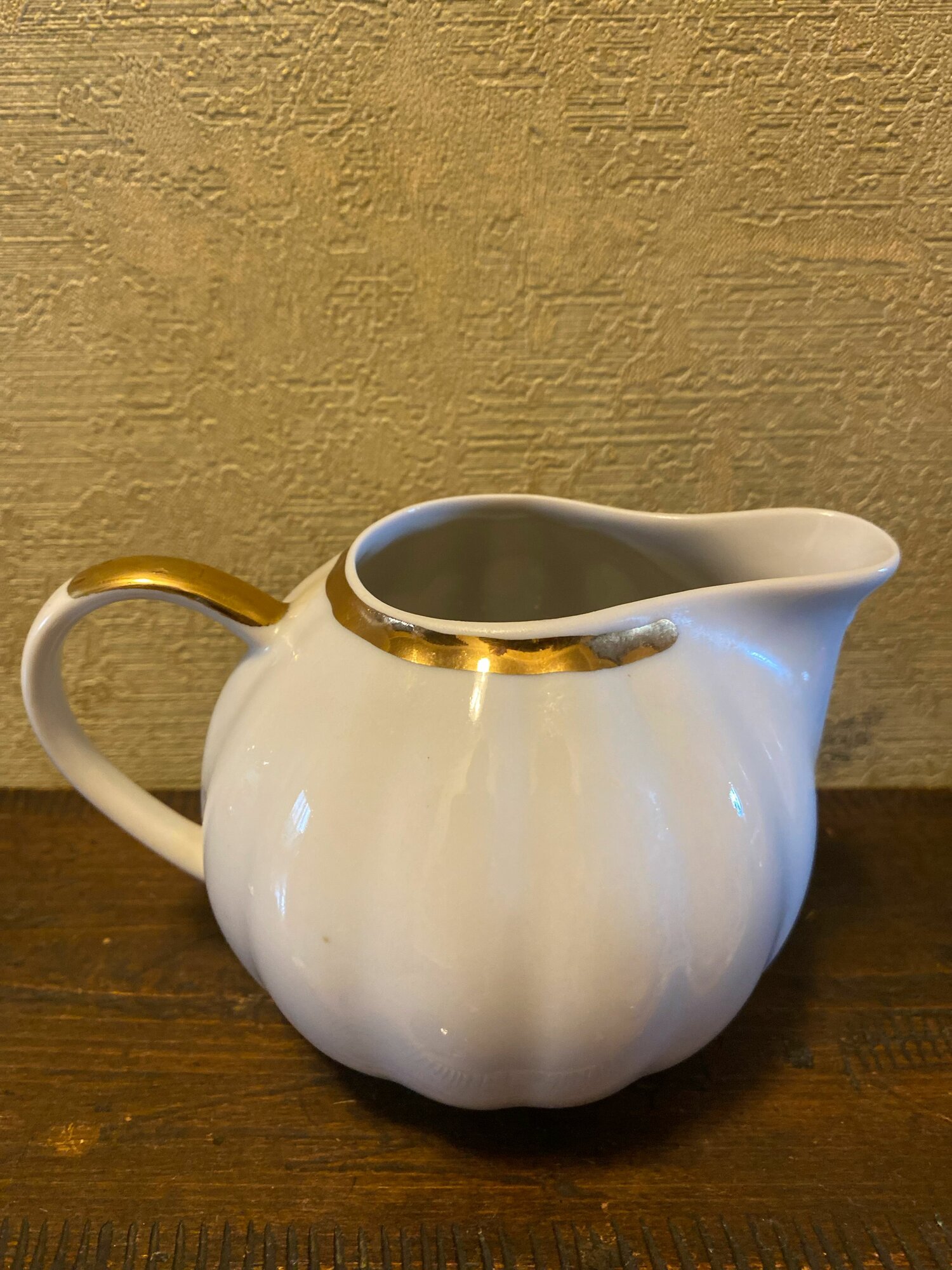 Молочник из сервиза Дулево Белый лебедь