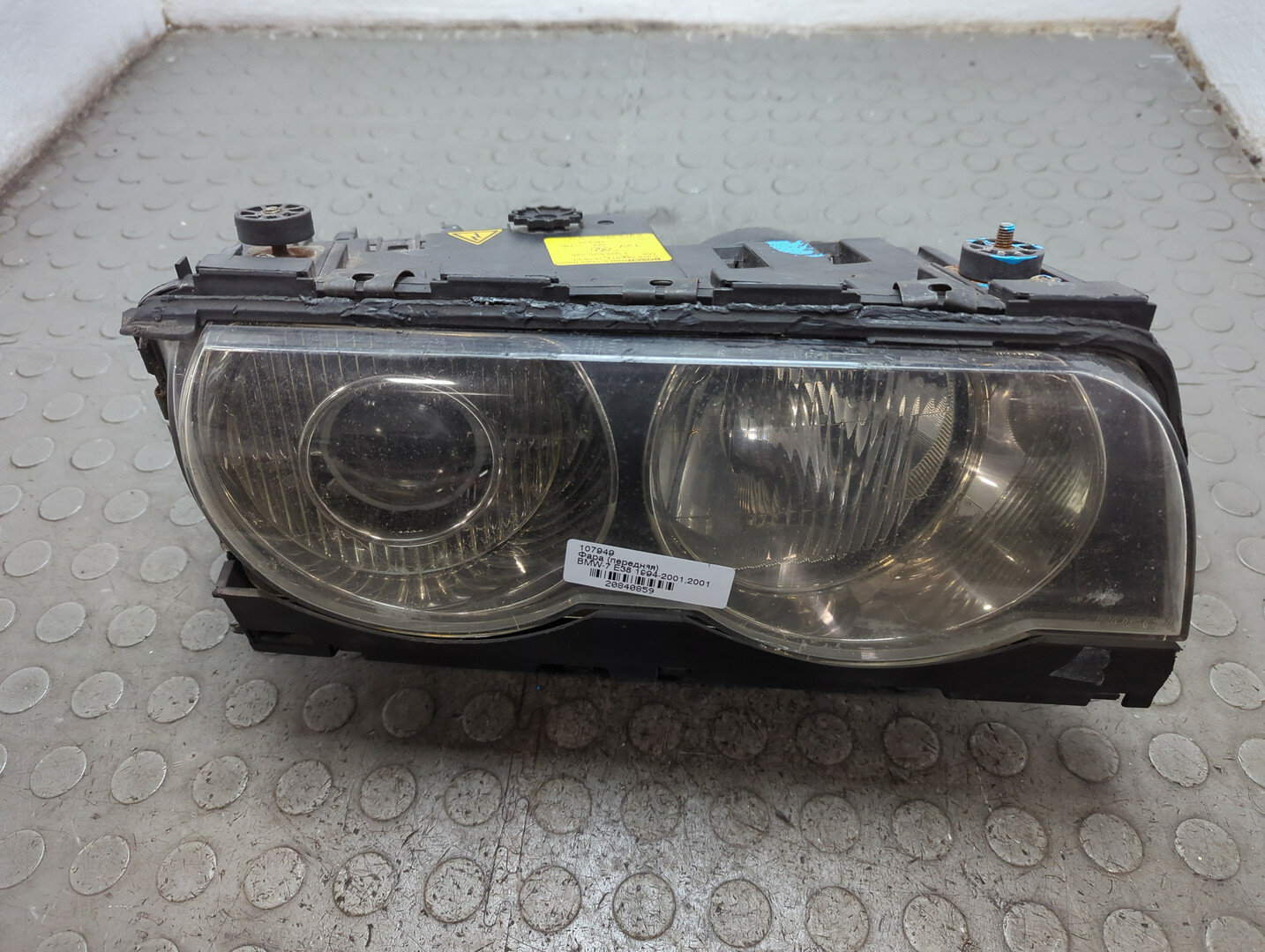 Фара (передняя) правая BMW 7 E38 Б/У