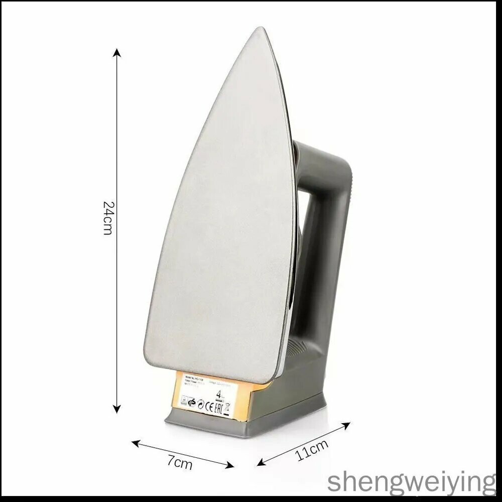 Бытовой старинный утюг для сухой глажки без воды и пара