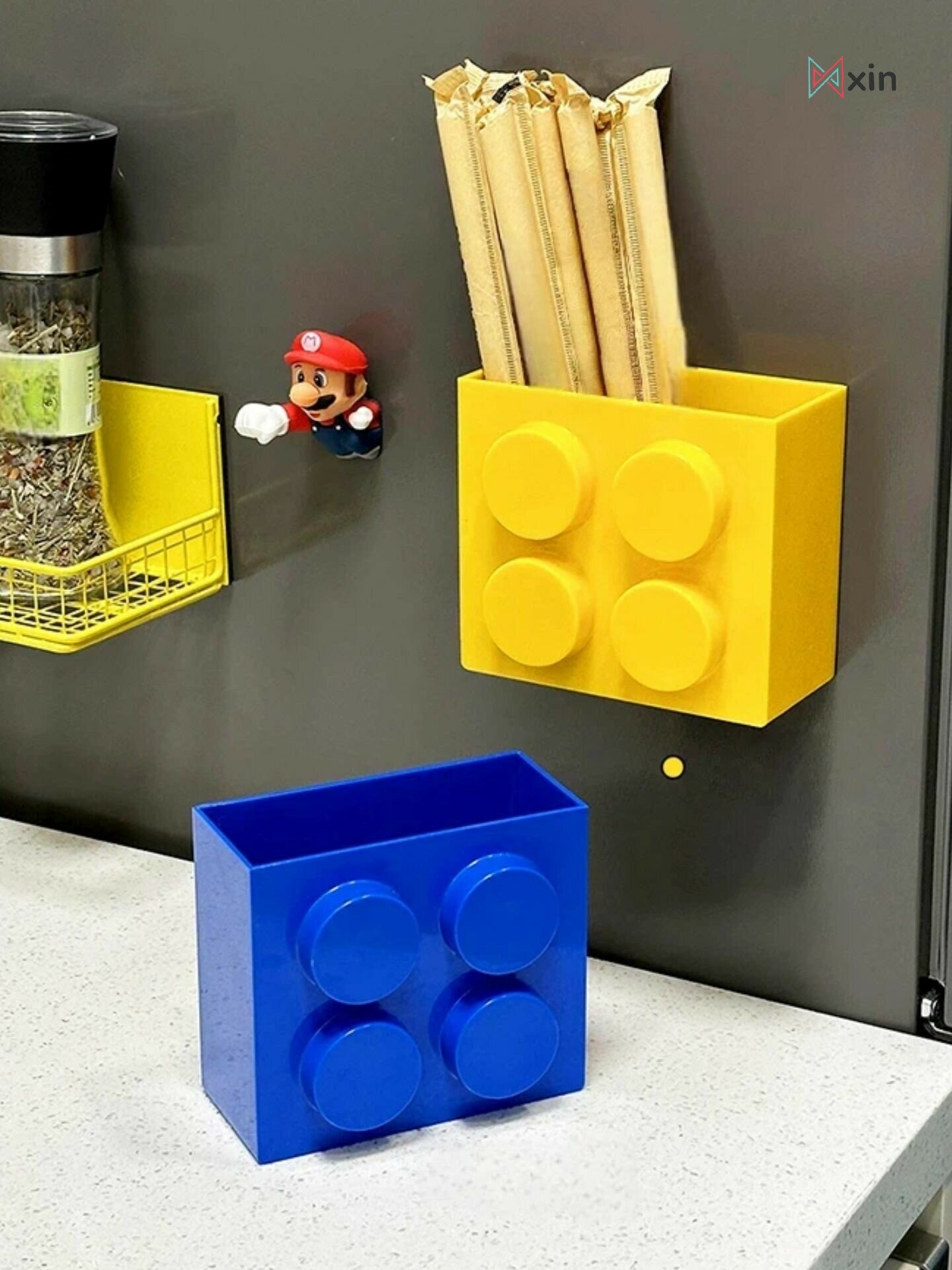 Магнитная полка на холодильник 2 шт. Магнитная полка на холодильник красный