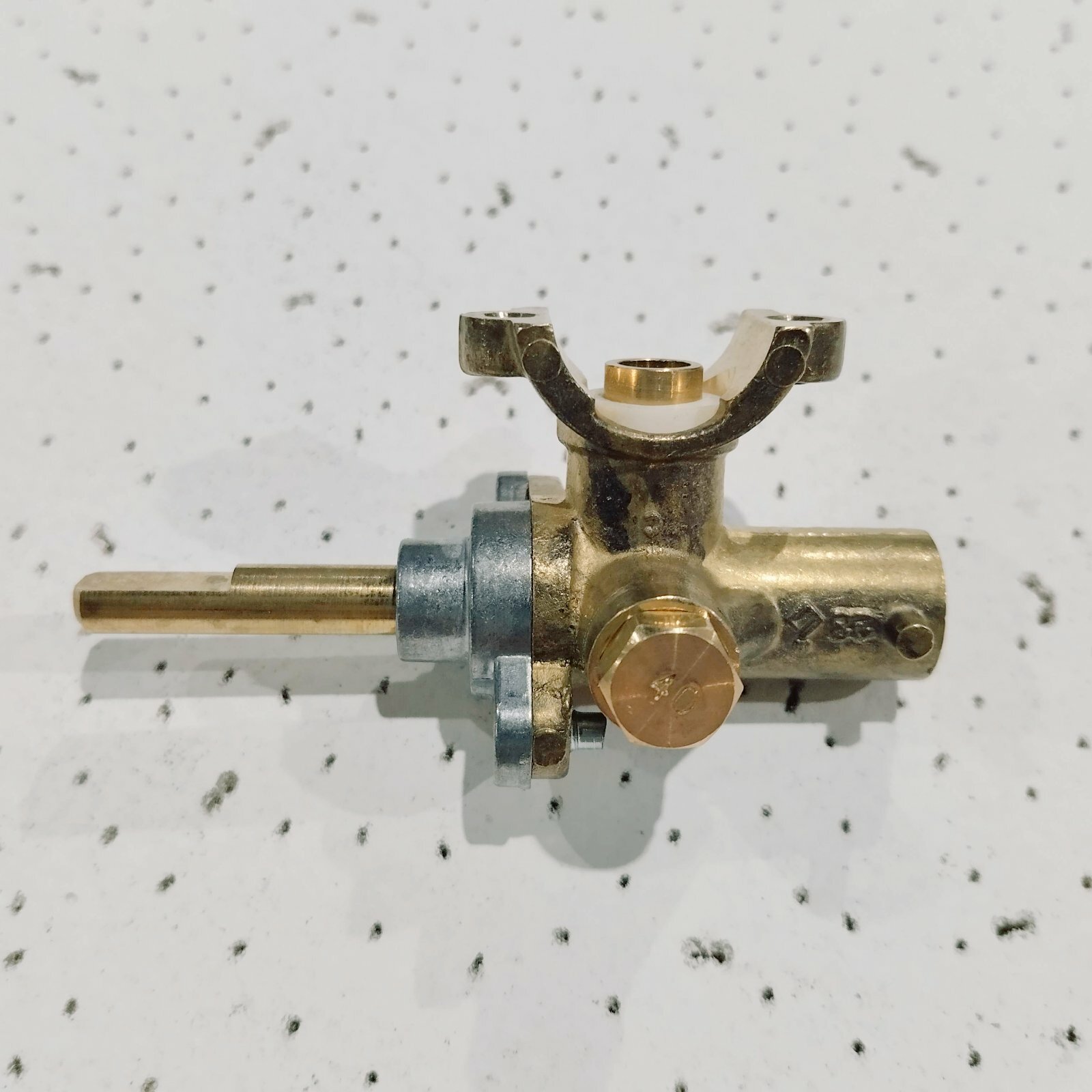 Кран горелки Гефест малой мощности 1200, 1300, 1500, 3100, 3200, 3300, 3500, СН1210, с ВМП-40 (1445-39.000-19)