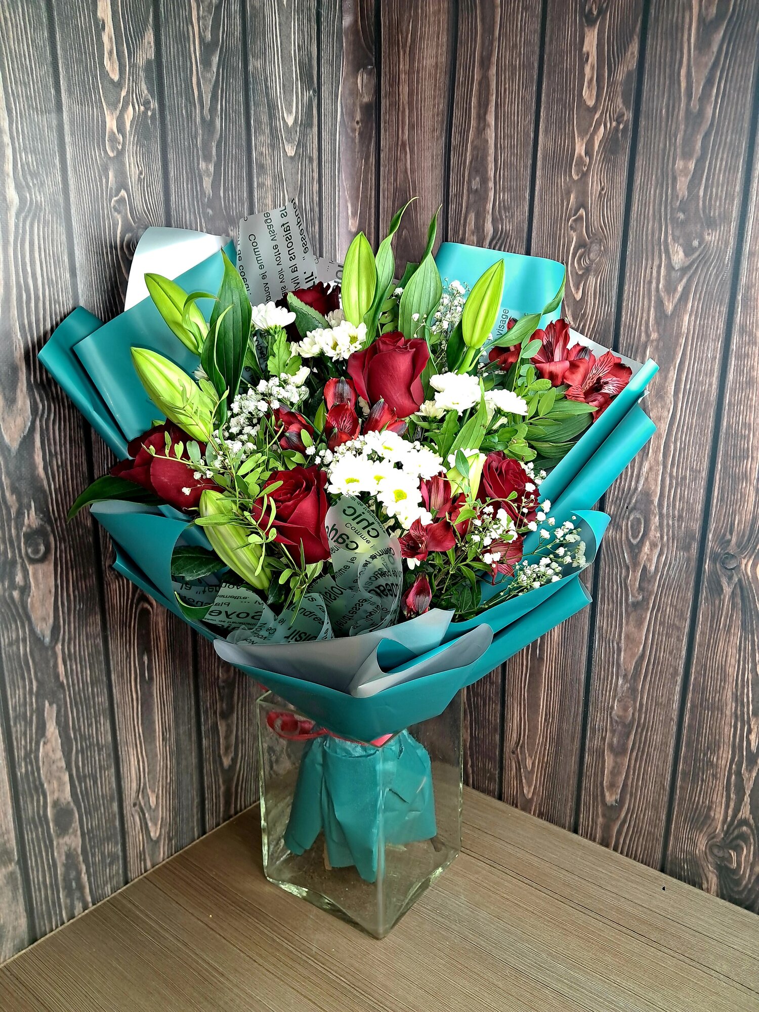 Букет цветов "Ароматная Лилия" для любимой девушки, мамы, бабашки, на любой повод