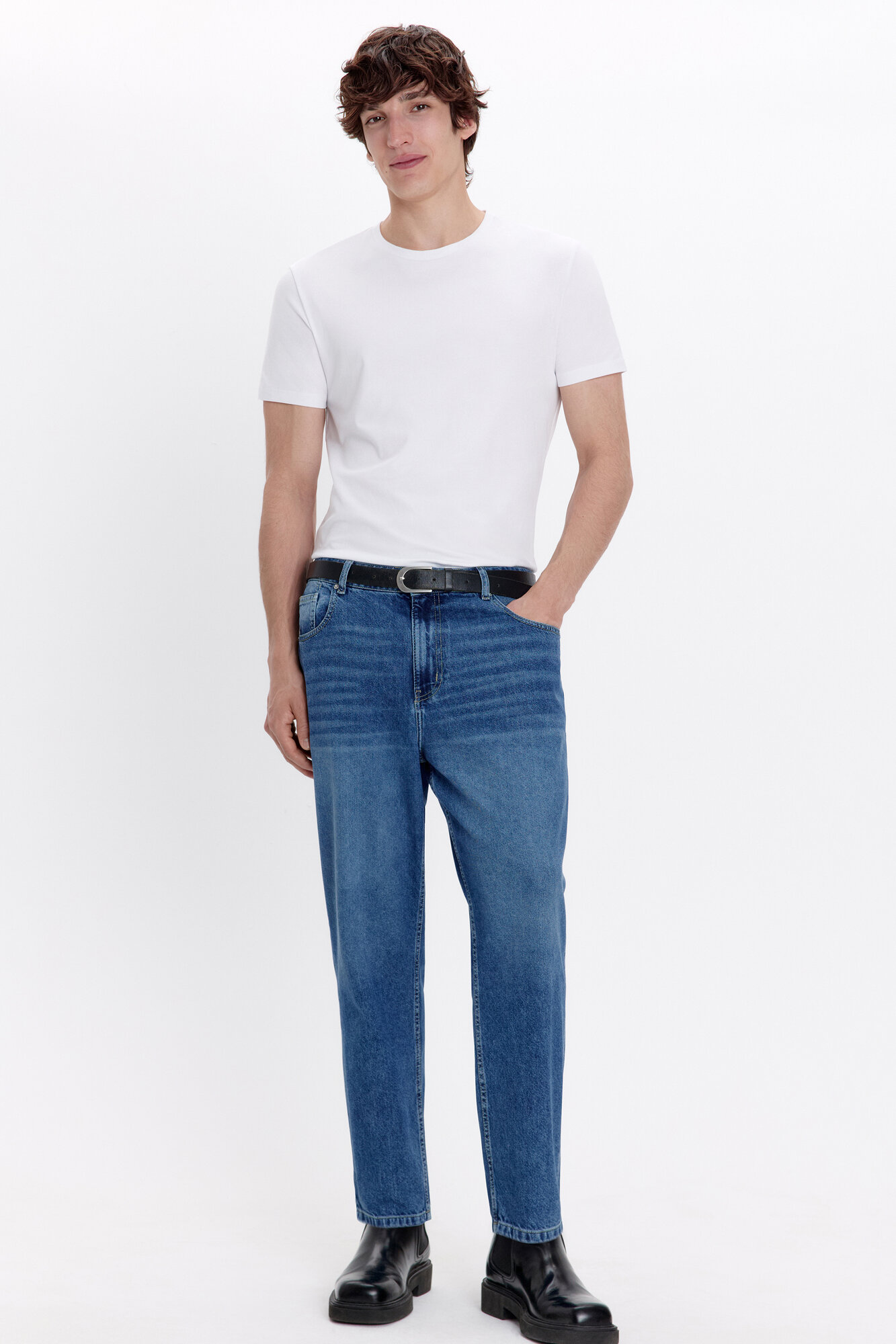 Джинсы зауженные 