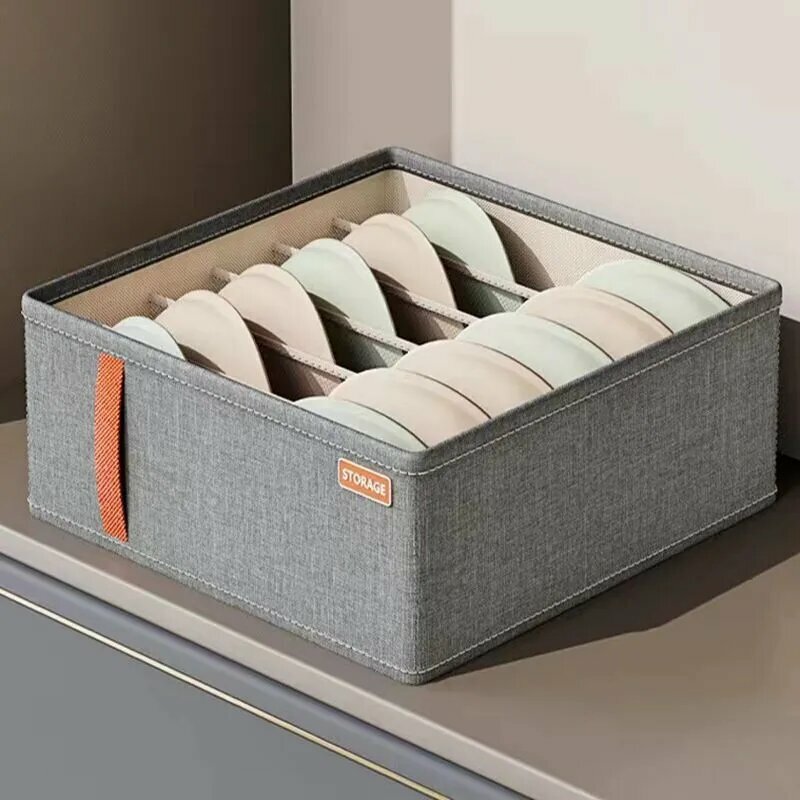 Ящик для хранения длина 32 см, ширина 32.1 см, высота 11 см.