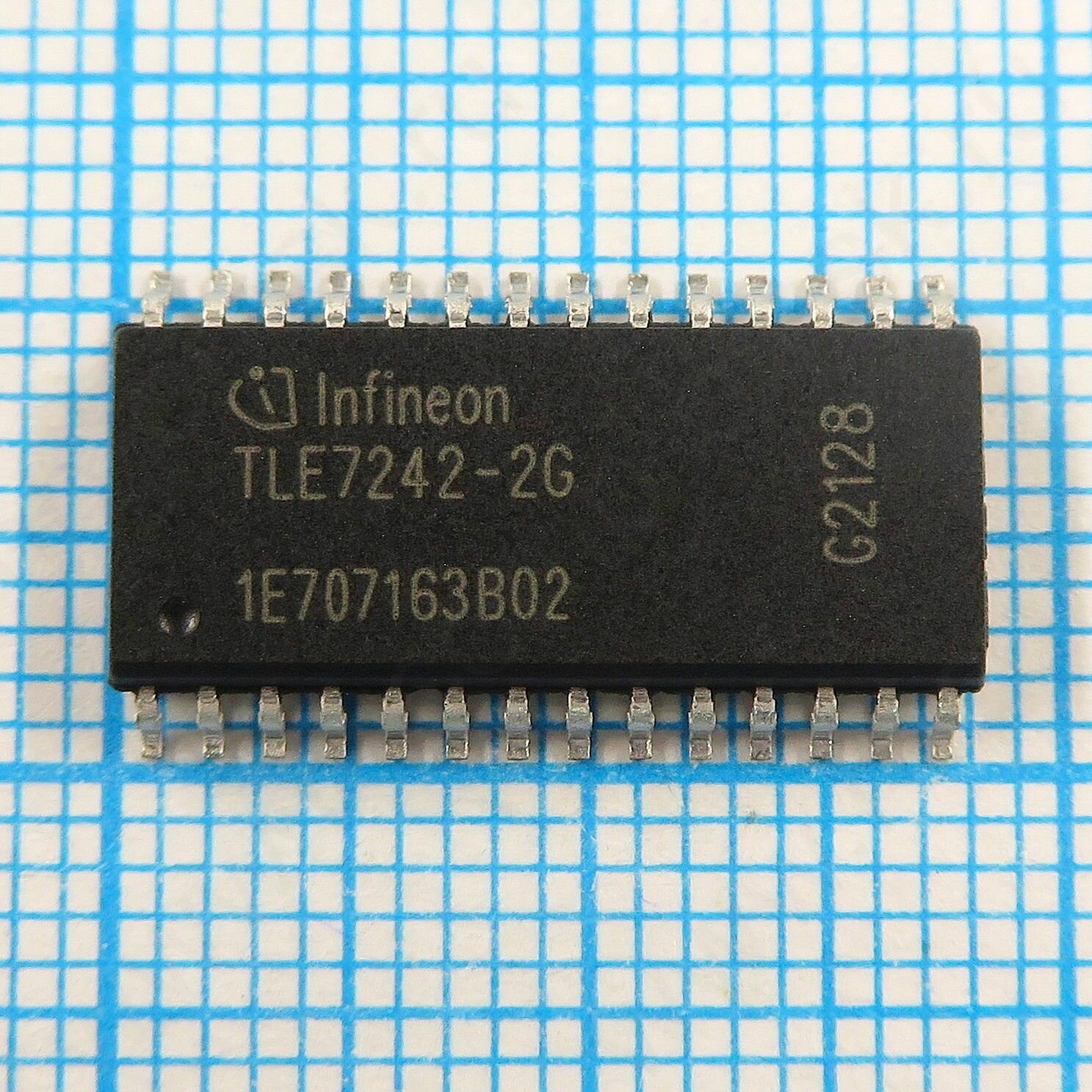 TLE7242-2G TLE72422G - Микросхема используется в автомобильной электронике