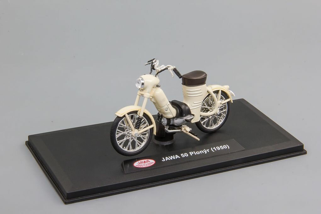 Масштабная модель Jawa 50 Pionyr (1955) - Light Ivory