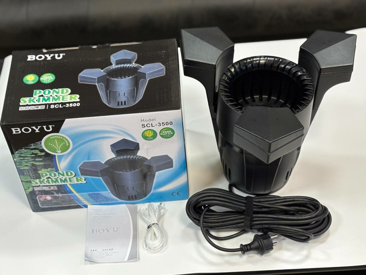 Скиммер плавающий для пруда Boyu SCL-3500 4200 л/ч