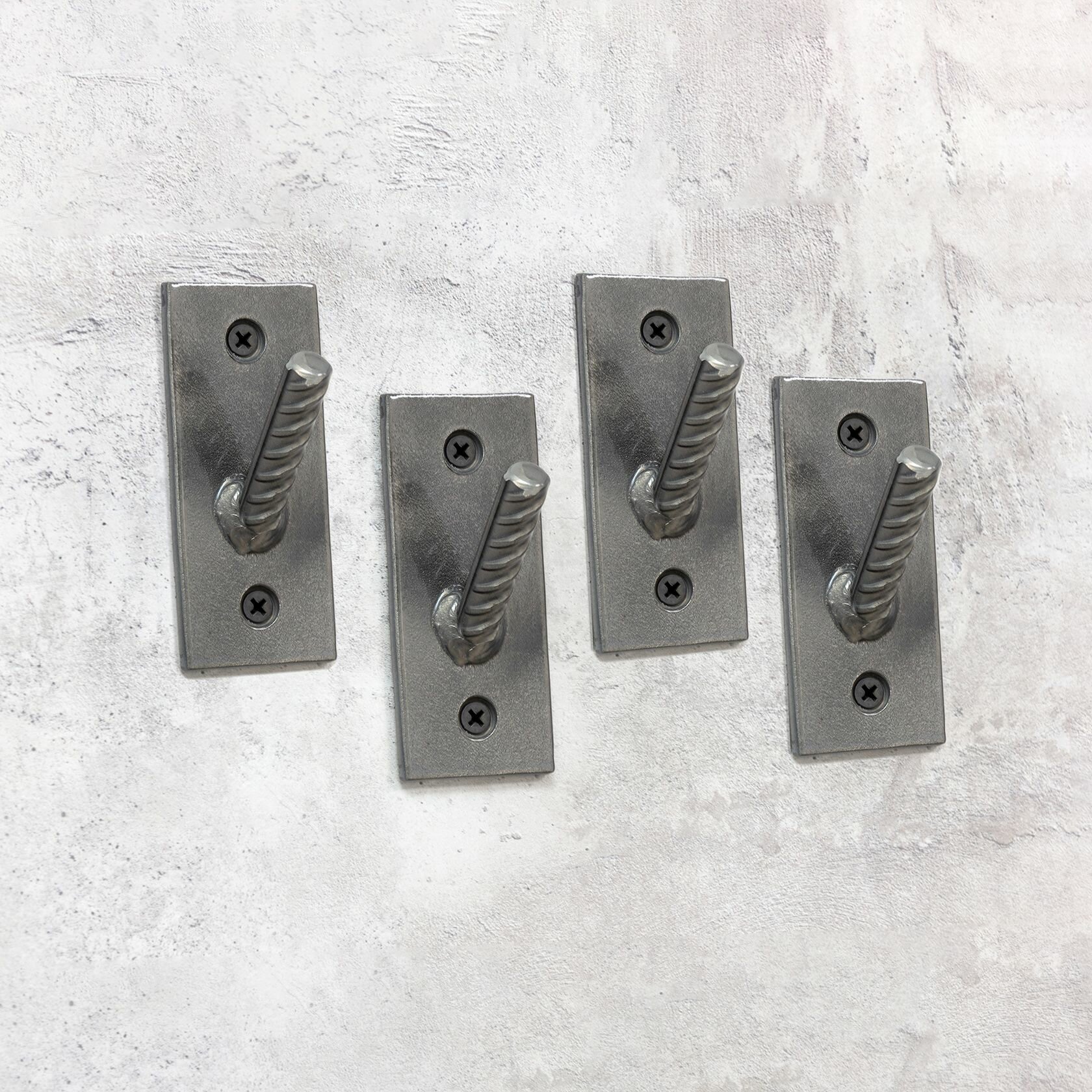 Вешалки Лофт, лак / Комплект 4 шт