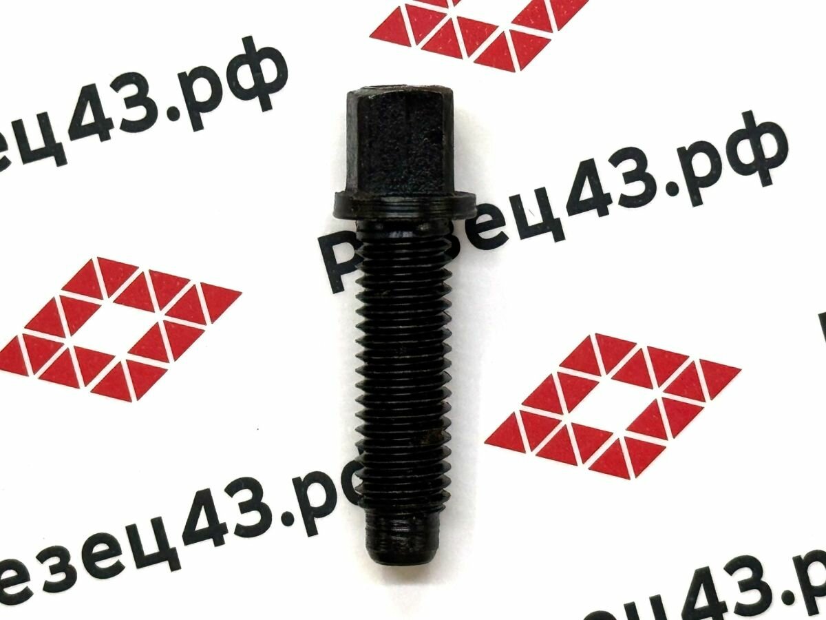 Болт резцедержателя M10x35