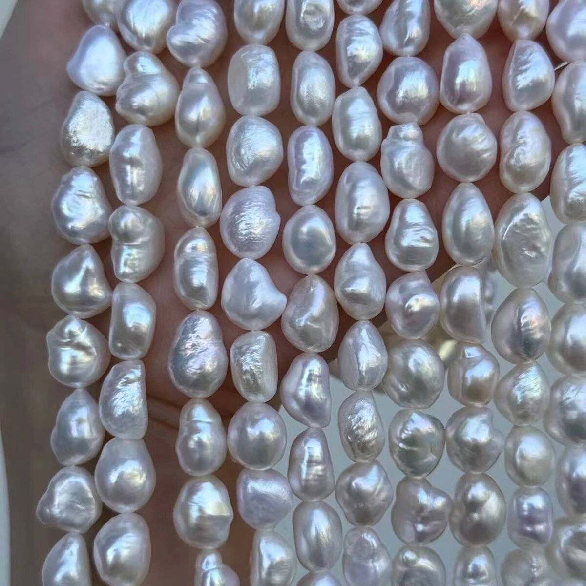 Пресноводный жемчуг барокко 10-11 мм