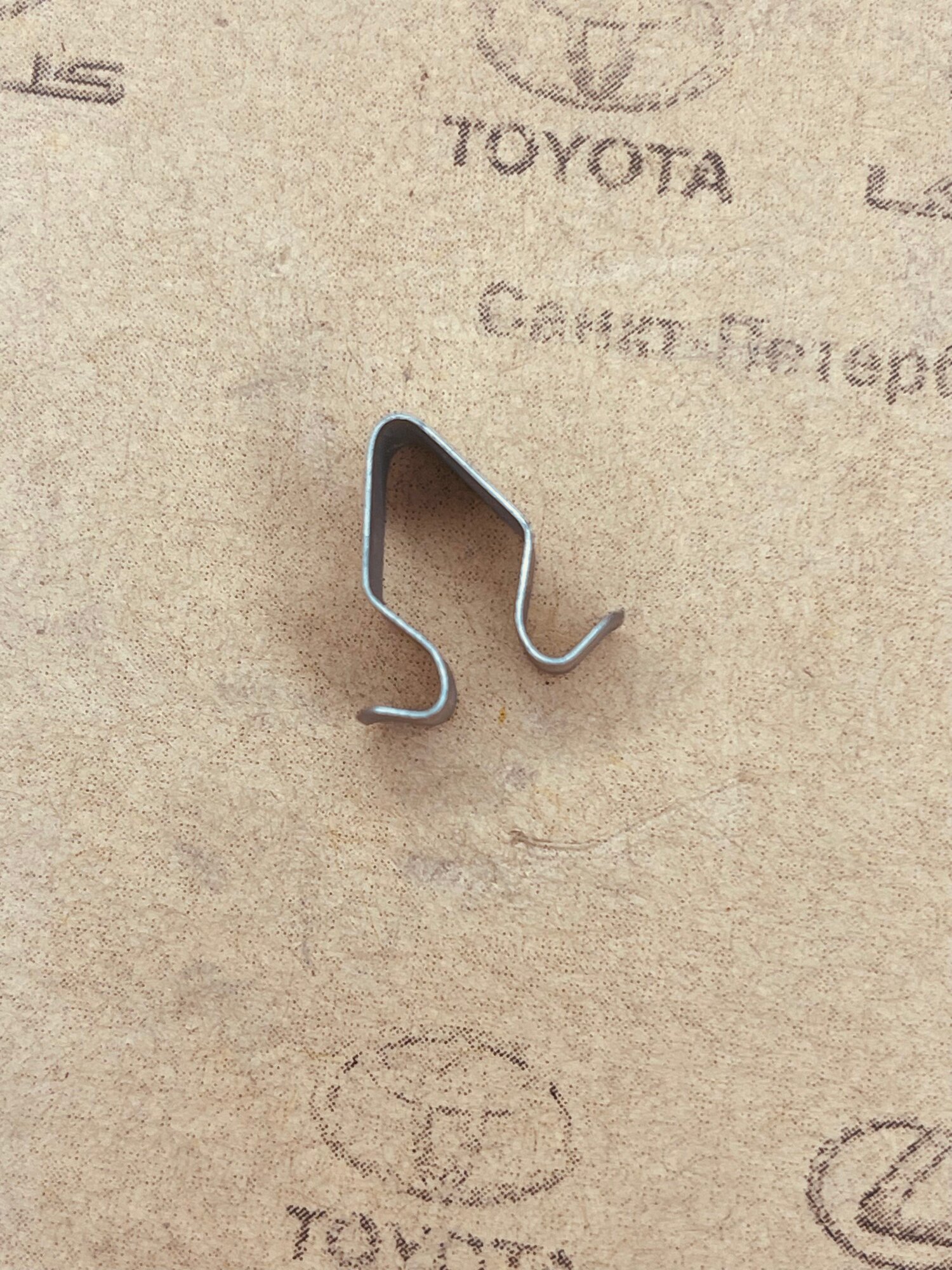 4A086-7276B Автомобильные крепежные скобы крепления обшивки VAG