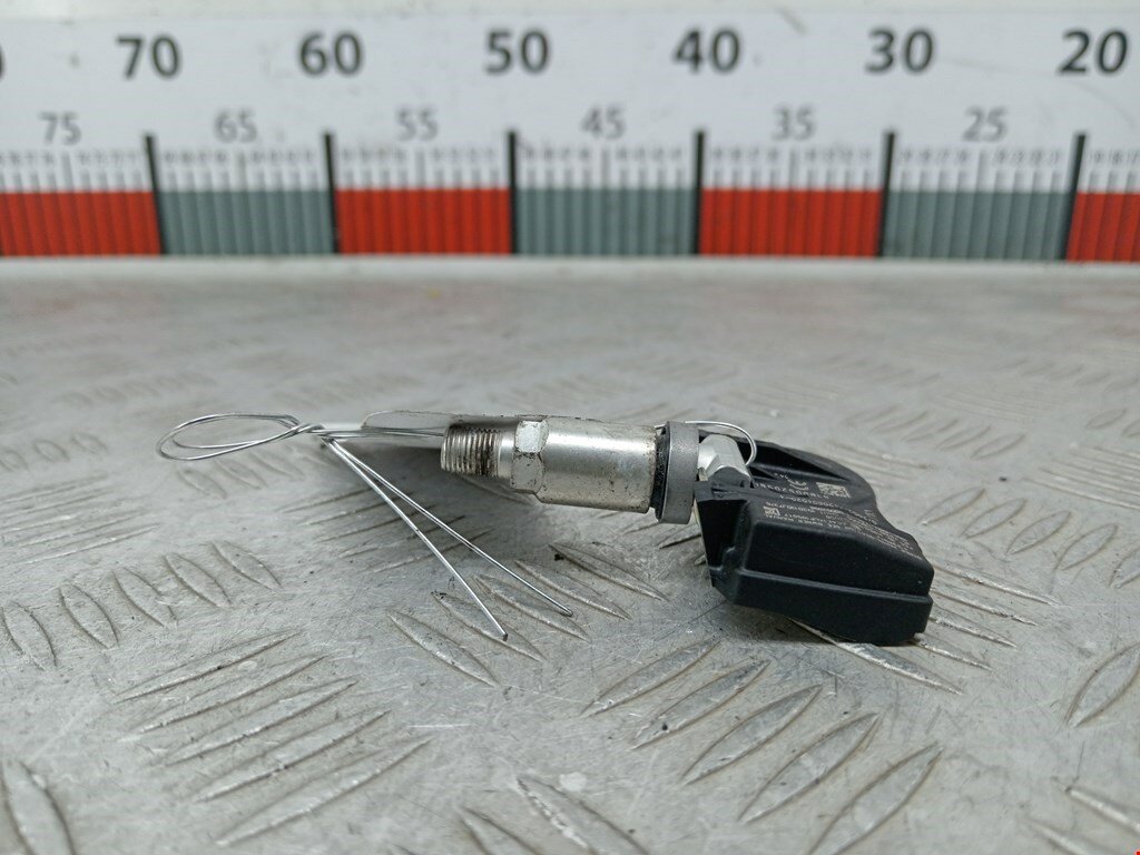 Датчик давления в шине BMW X5 (F15) 36106856209 арт. 2218404