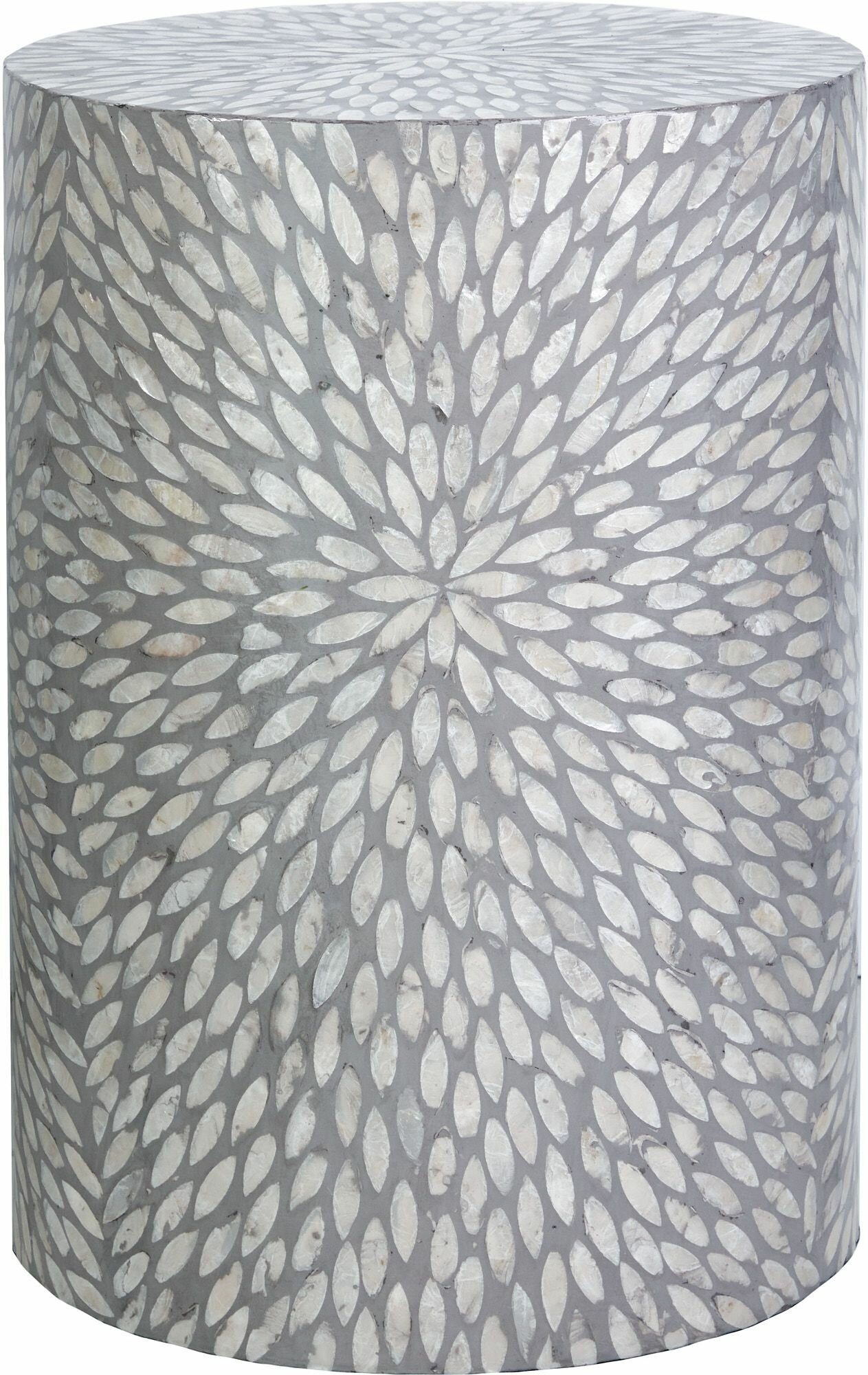 Столик акцентный с отделкой раковинами устриц 33х33х48см