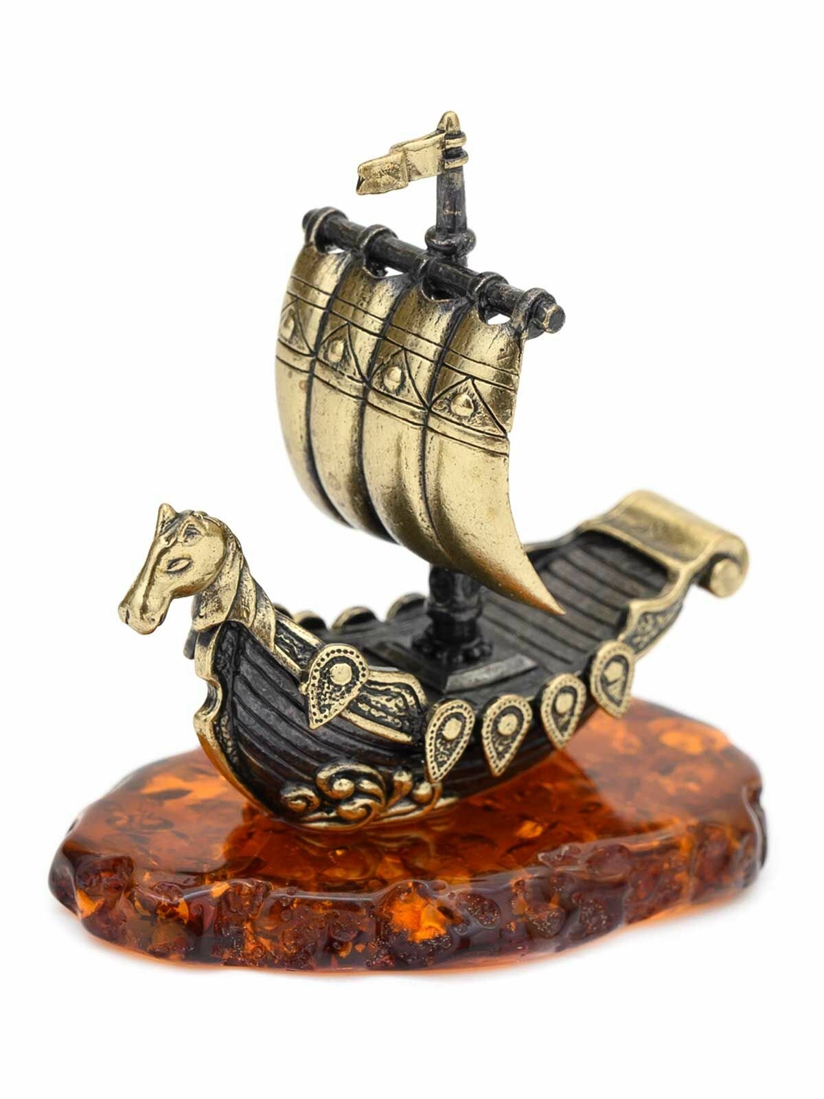 Сувенирная фигурка - Корабль Ладья Славянская, Балтийский Янтарь, 5,6 см