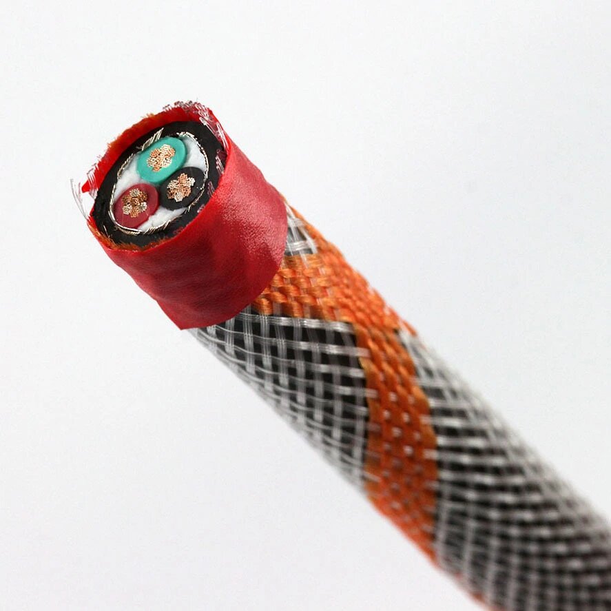 Кабель силовой в нарезку Neotech NEP-3003 III, 1 м