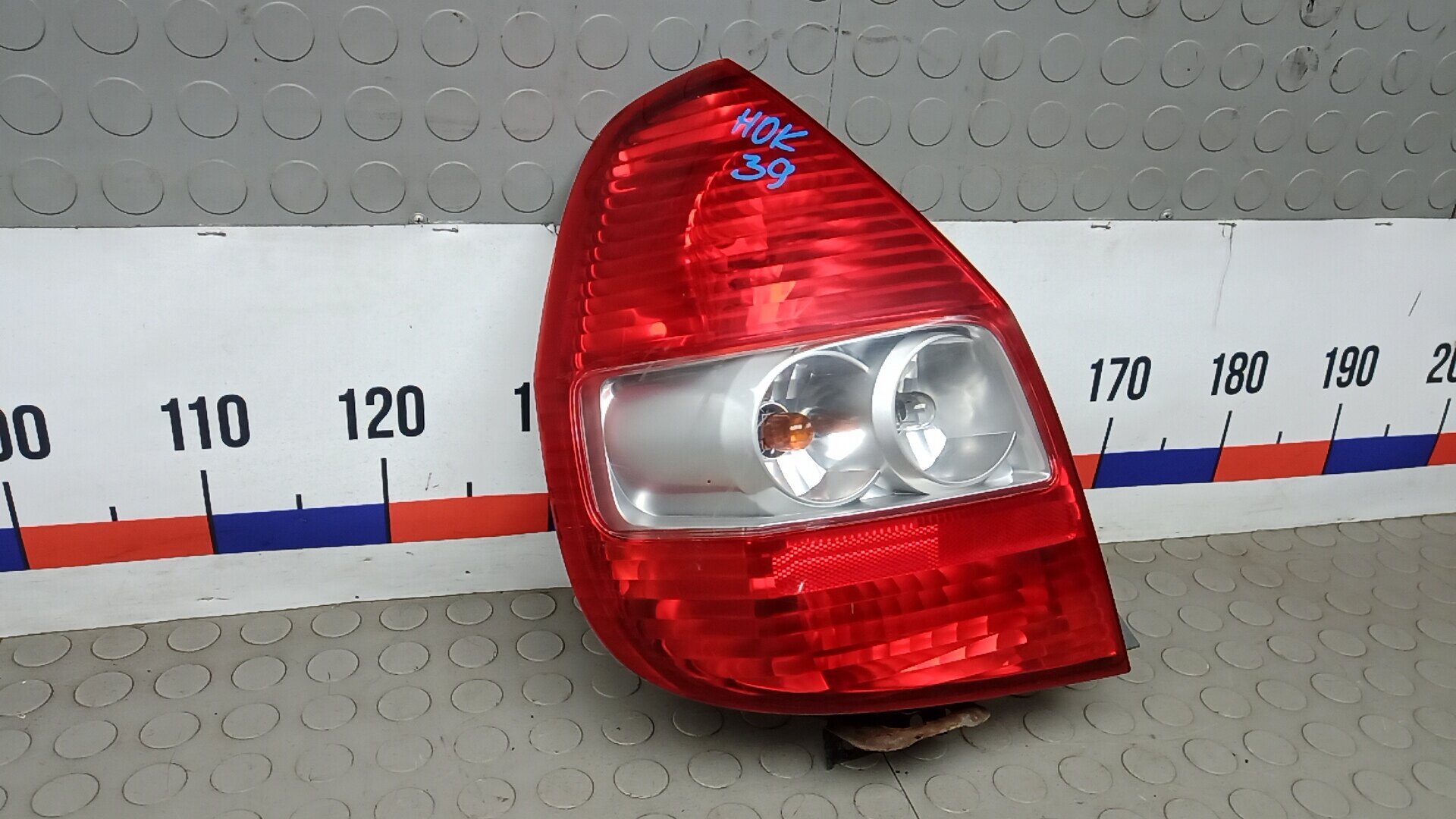 Фонарь задний левый HONDA JAZZ 1