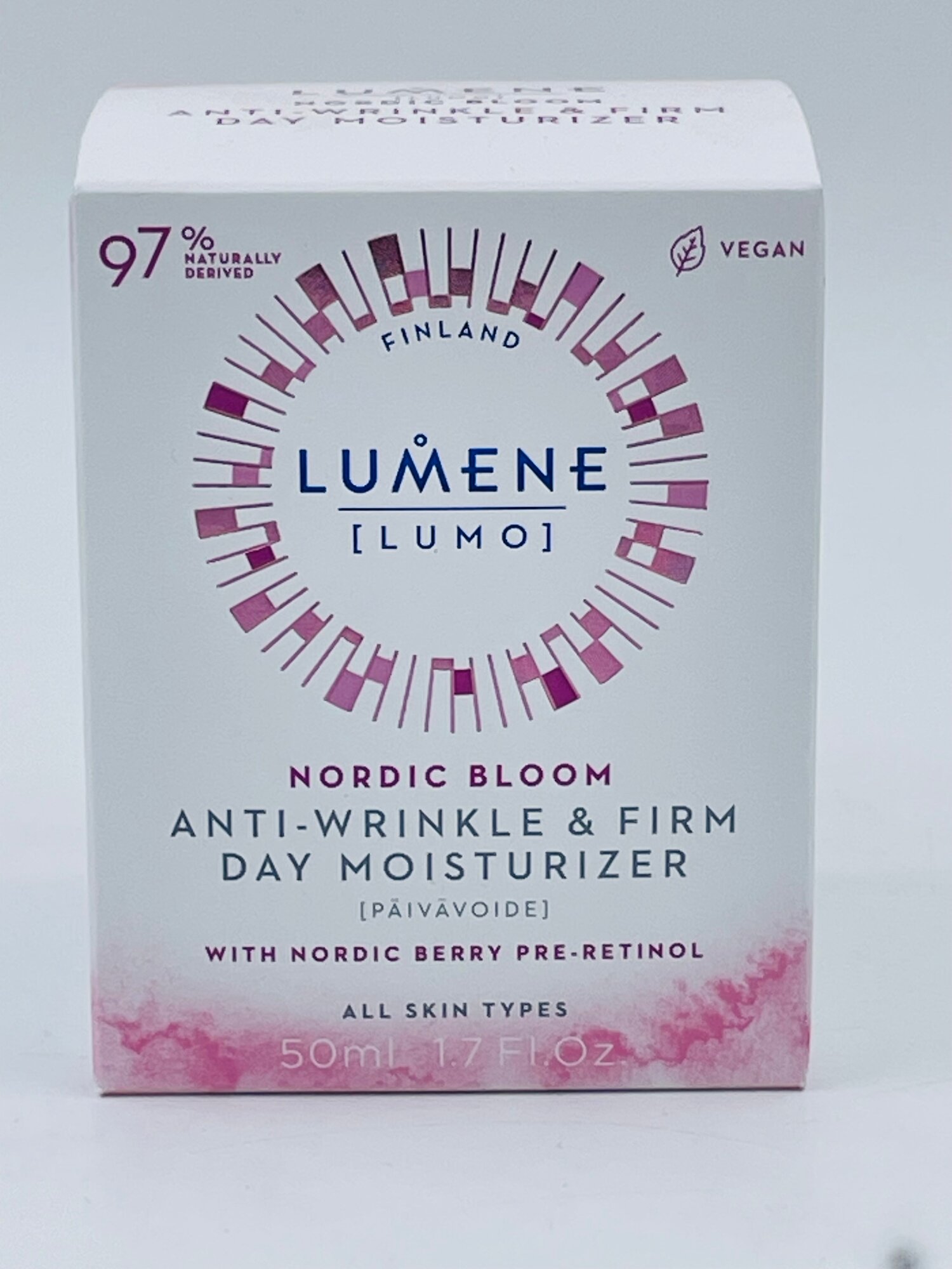 Дневной увлажняющий крем против морщин Lumene LUMO с пре-ретинолом из северной брусники, 50 мл (из Финляндии)