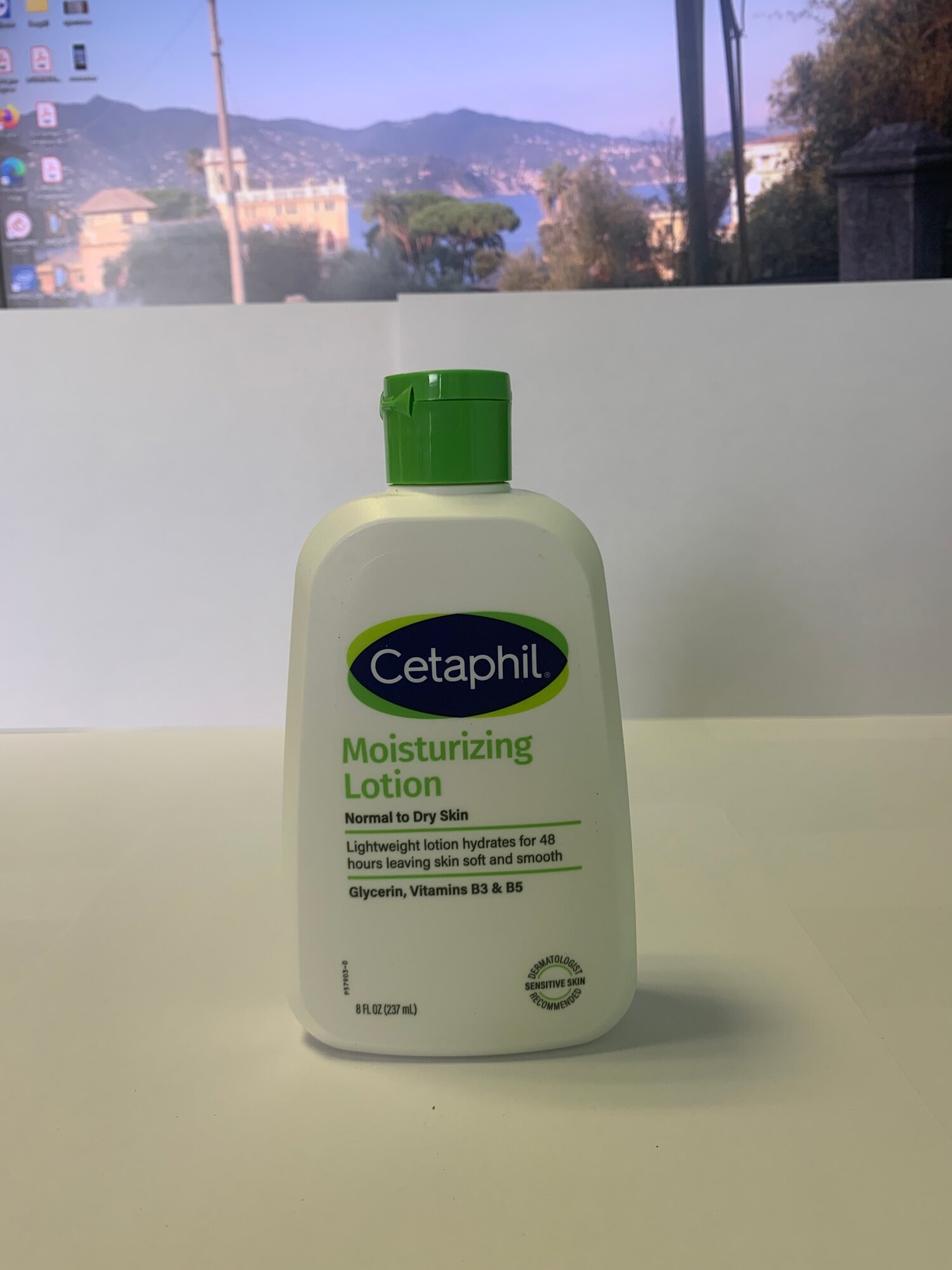 Cetaphil, Увлажняющий лосьон, для сухой и нормальной кожи, масло авокадо и незаменимые витамины B5 и B3, 237 мл