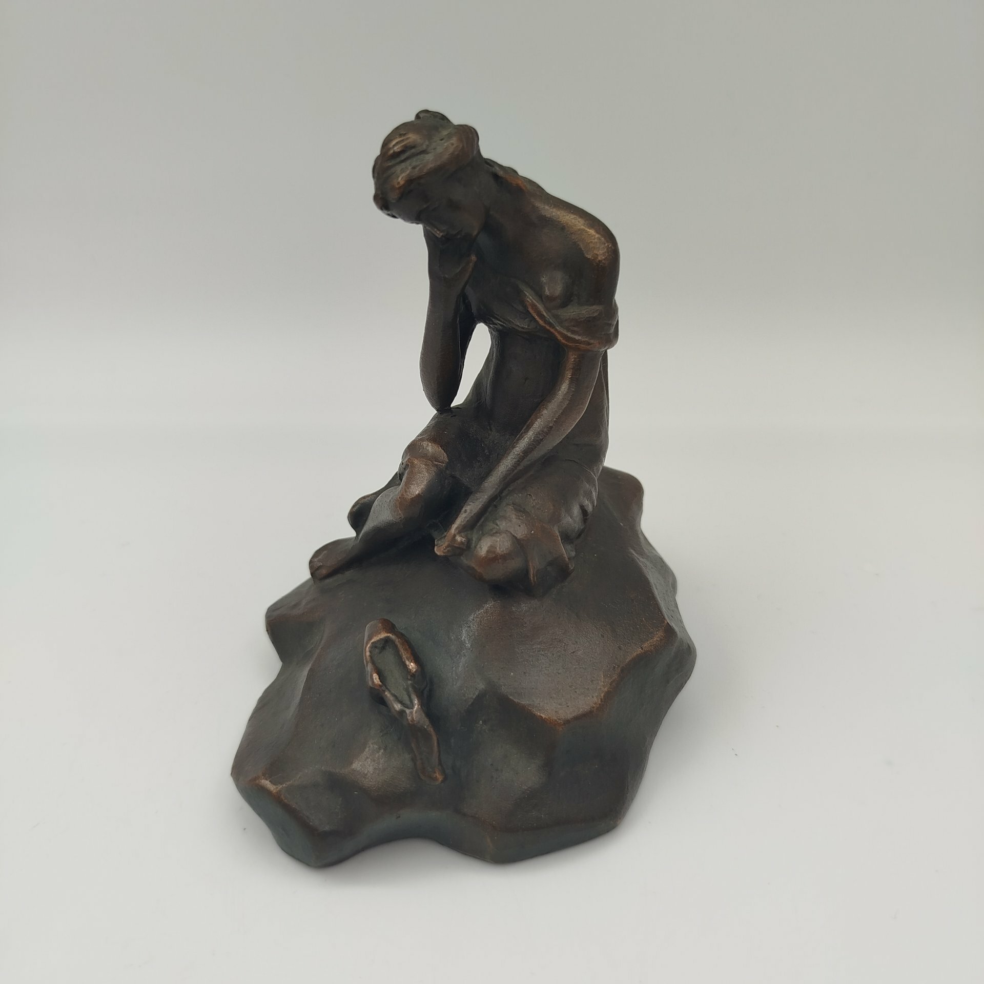 Статуэтка "Девушка с кувшином" ("Царскосельская статуя")