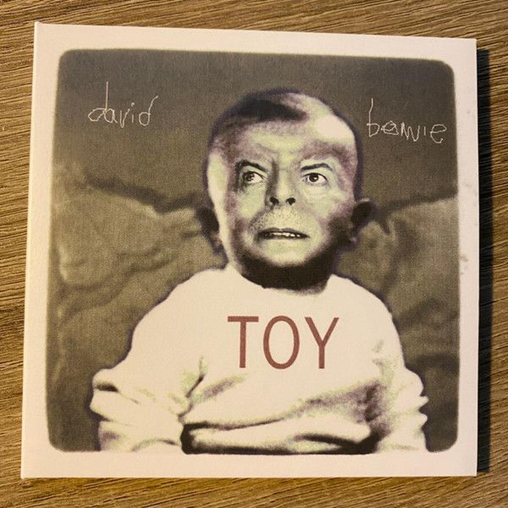 Audio CD David Bowie Toy, музыкальный диск, жанр зарубежный поп-рок, CD, 2022 — фото 1