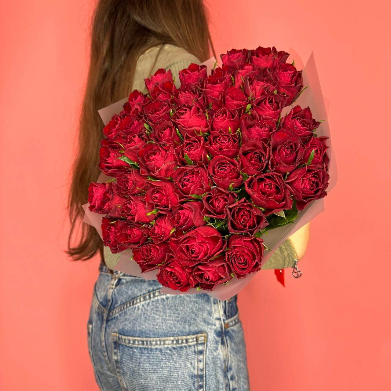 Букет из 51 красной кенийской розы