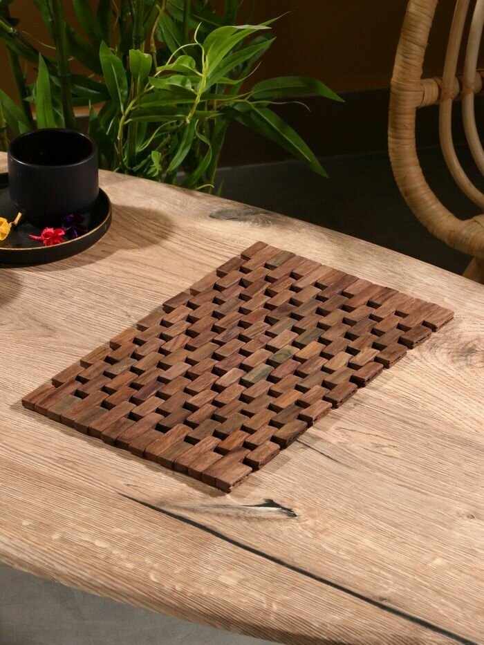 Коврик из тикового дерева Sima-land 30х20х0,7 см, бежевый, плетеный