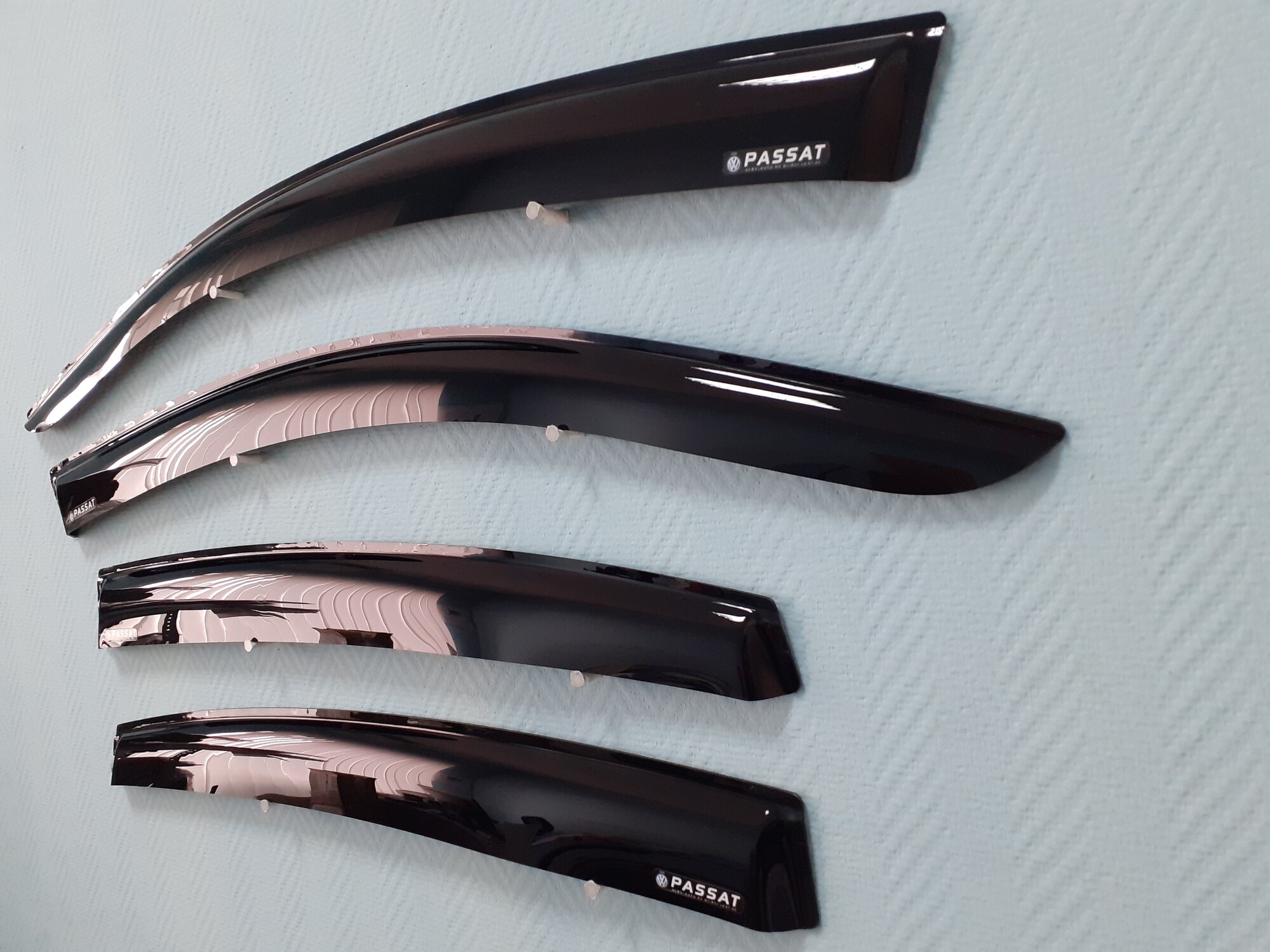 Дефлекторы окон Volkswagen Passat B5/B5+ с 1997 по 2005, универсал, к-т 4 шт, скотч 3M