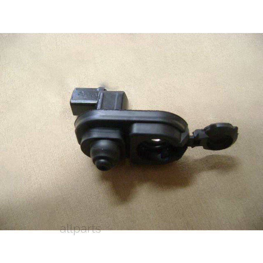 GREAT WALL 4131300K00 выключатель концевой двери ЗАД HOVER