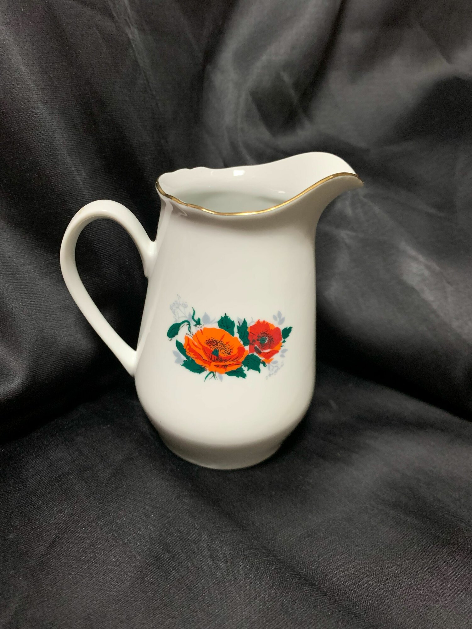 Фарфоровый молочник Маки ГДР