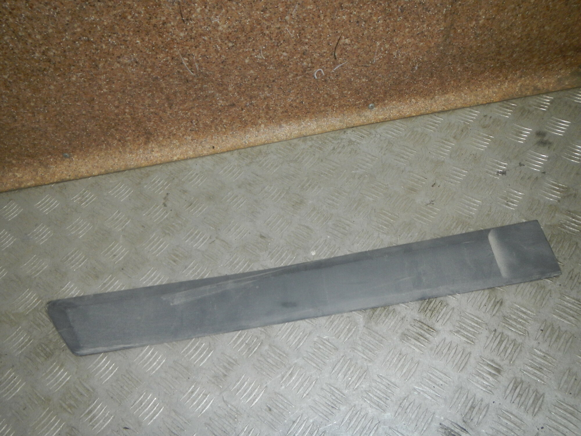 Б/У Молдинг двери задней правой, Ford (Форд)-FUSION (02-12) FORD FUSION (02-12) 05- Задиры. 550565 FORD арт. 6N11N25532