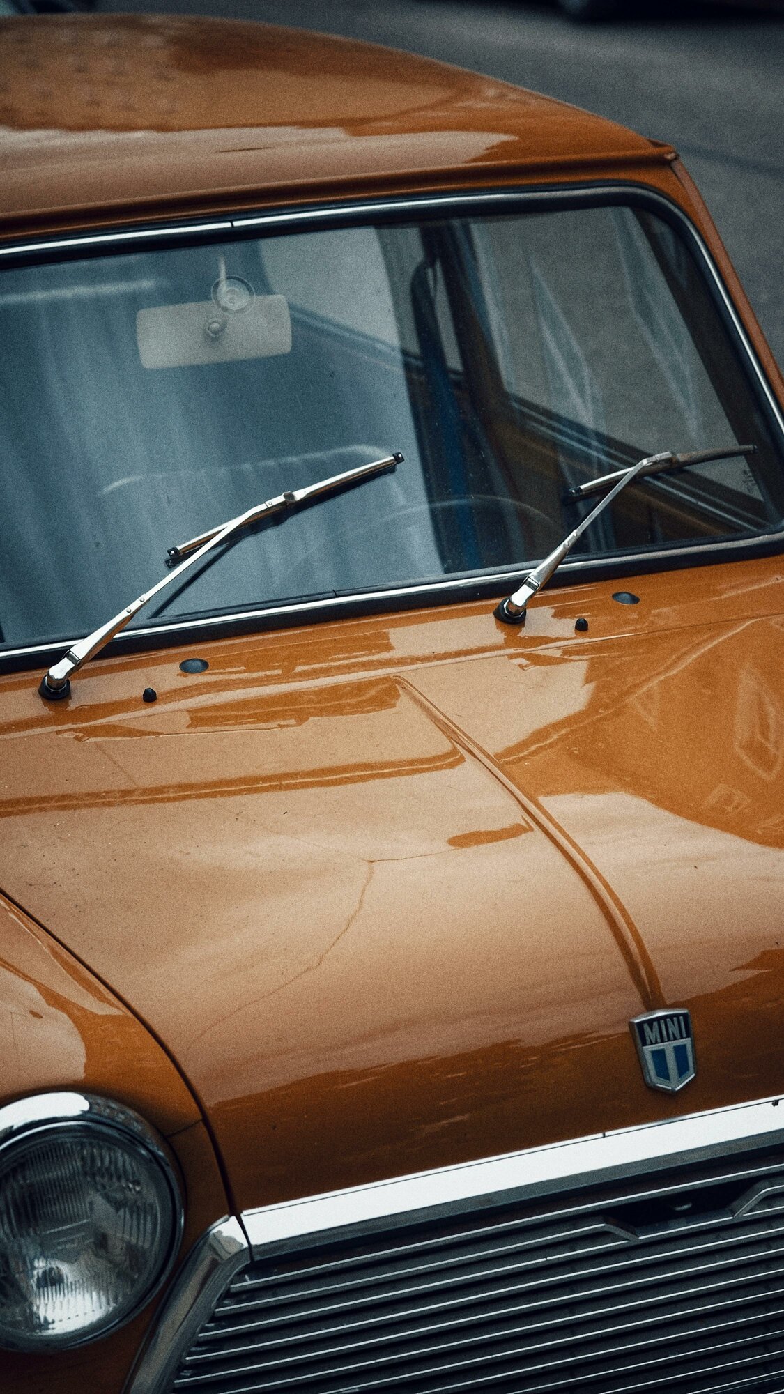 Картина на холсте 60x110 LinxOne "Автомобиль, интерьер для дома / декор на стену / дизайн