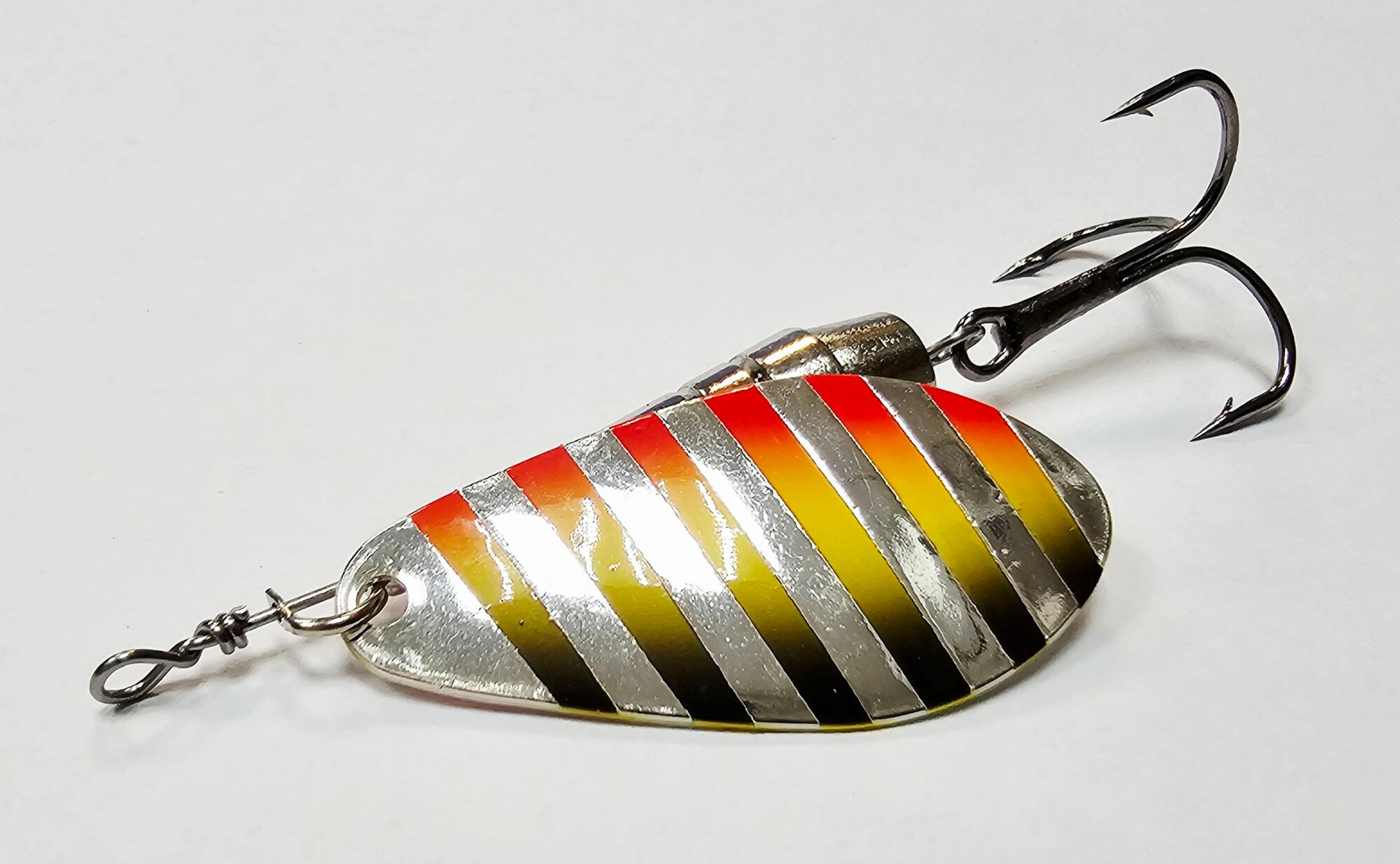 Блесна вращающаяся Grows Culture Taimen 18 гр цвет 02