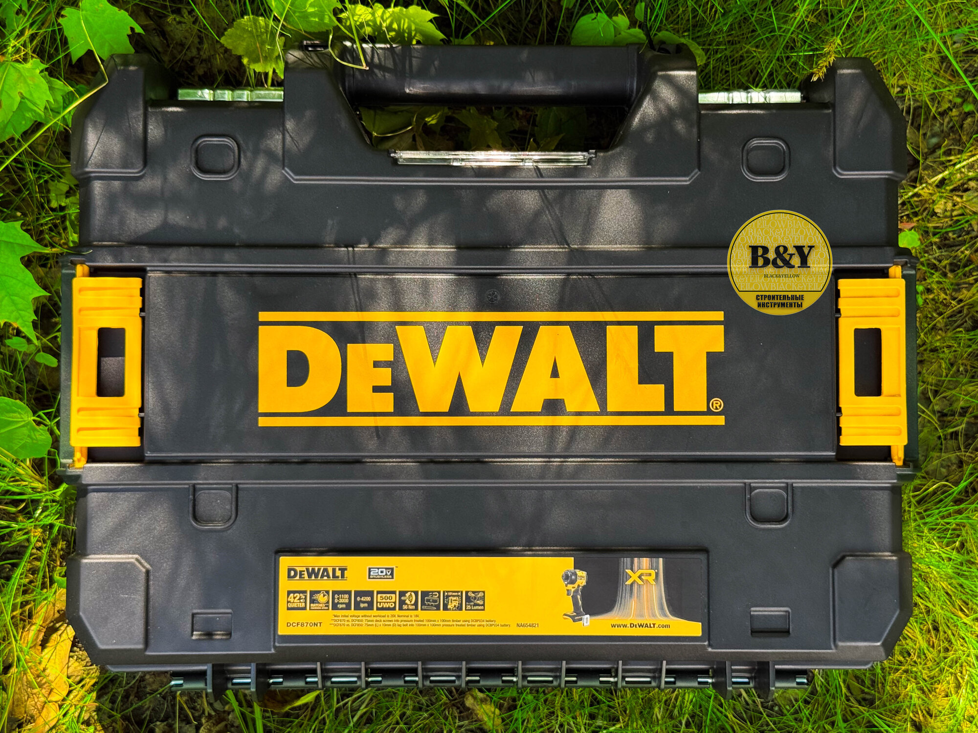 Аккумуляторная дрель-шуруповерт DeWalt DCF870NT 20В без акб и ЗУ