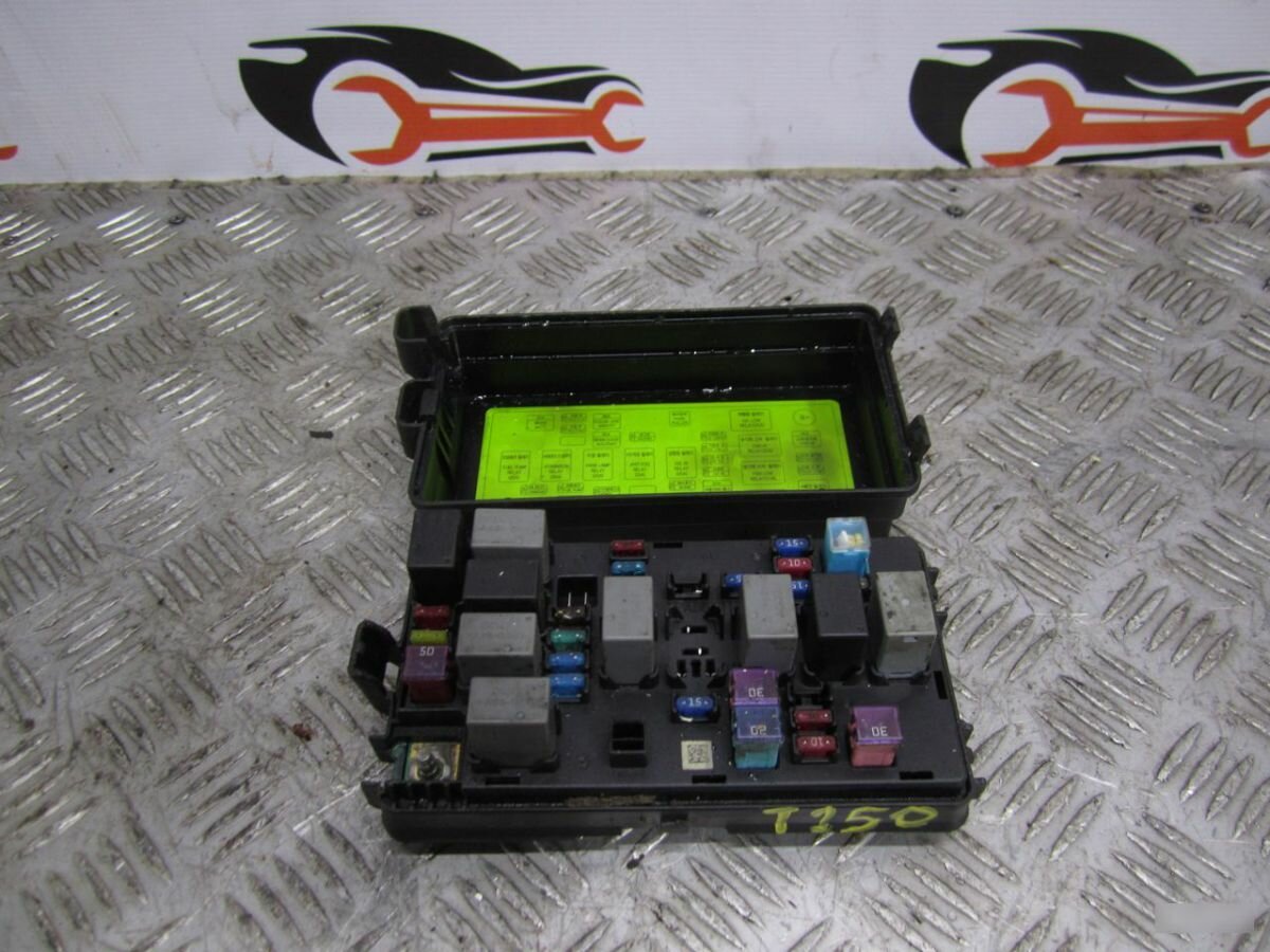 Блок предохранителей двс Chevrolet Aveo T250 1.4 96867123