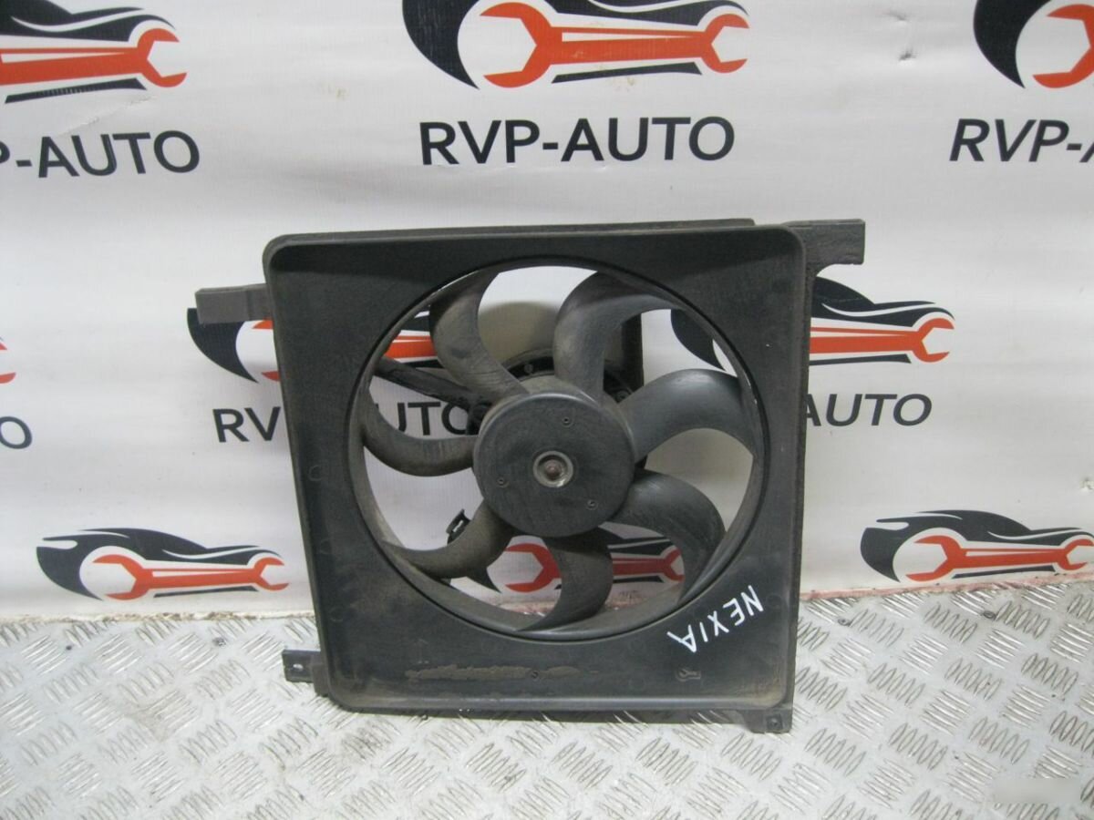 Вентилятор радиатора Daewoo Nexia 1995-2016 96353137U10