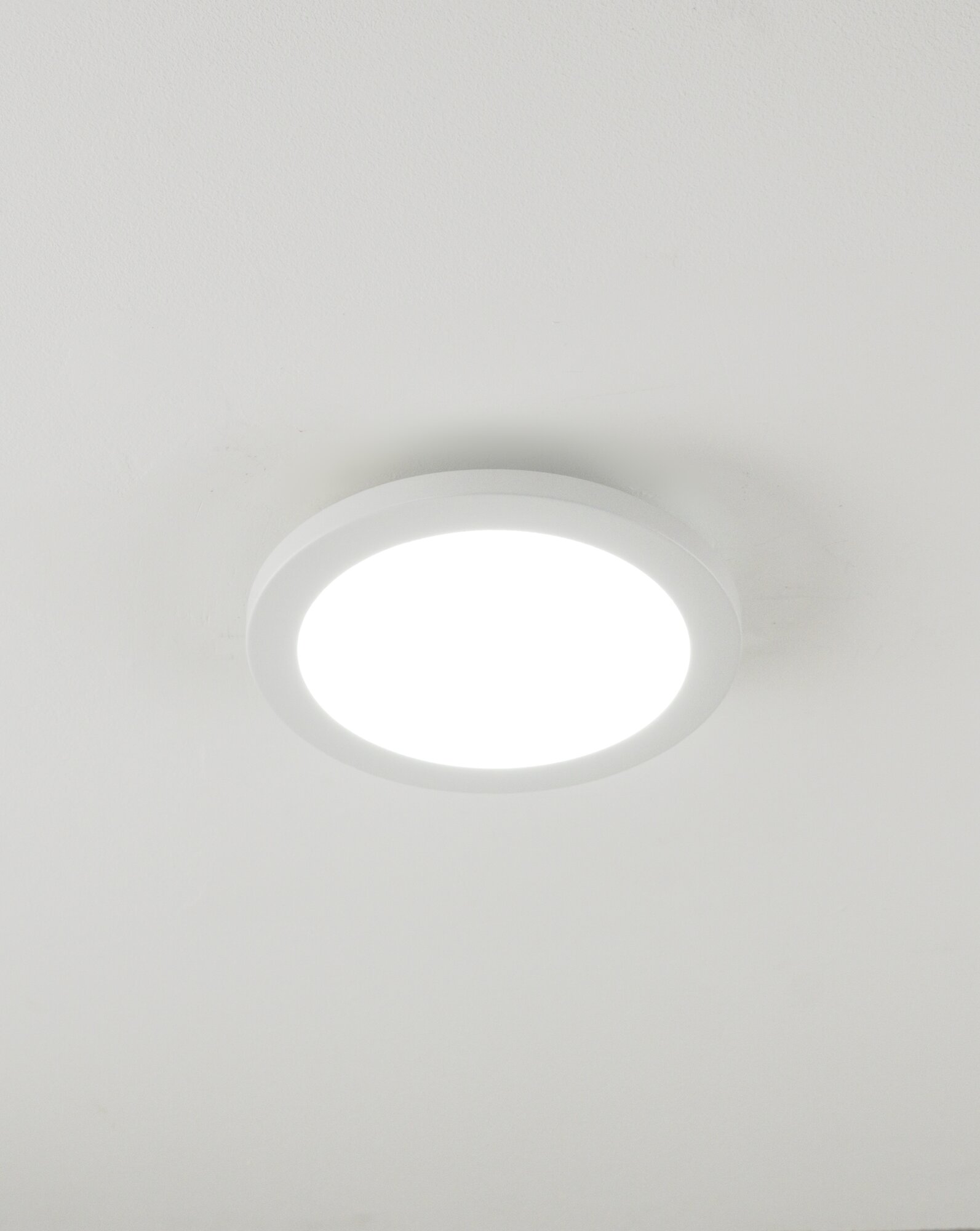 Светильник потолочный светодиодный Moderli V11377-CL Evelyn белый