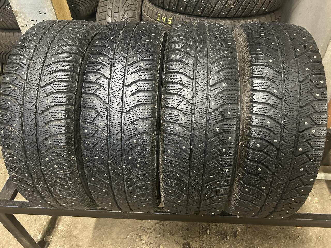 185/65 R15 88T Bridgestone Ice Cruiser 7000S остаток:6.2 мм год:2018 арт:64c8cc26