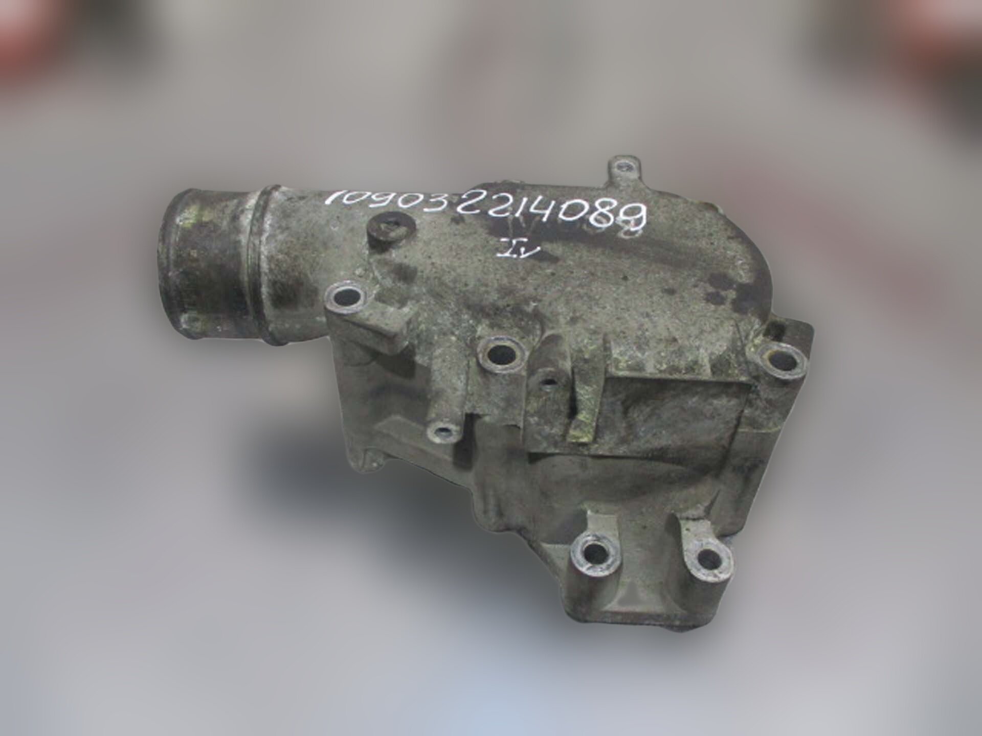 Корпус термостата двигателя Cursor 10 IVECO STRALIS