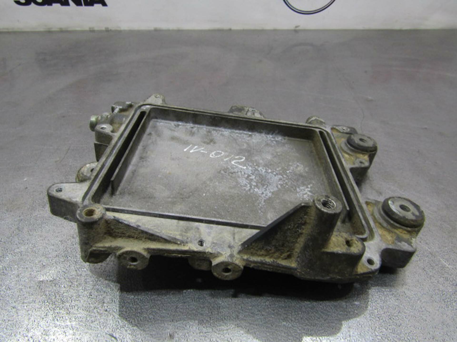 Радиатор топливный двигателя Cursor 10 IVECO STRALIS