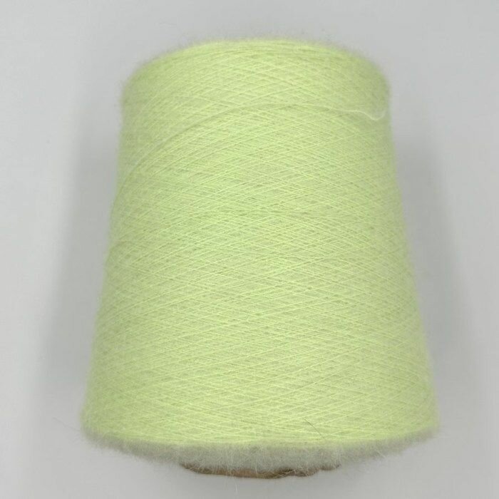 Пряжа кидмохер Кидмерино (100г /1300м) цвет 6142 бледный лайм С3г