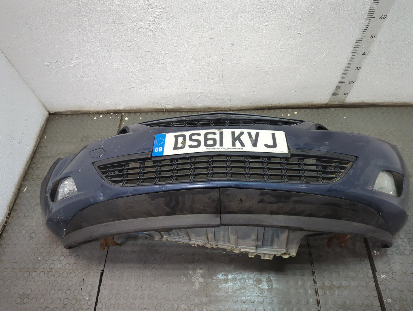 Бампер передний Opel Astra J Б/У